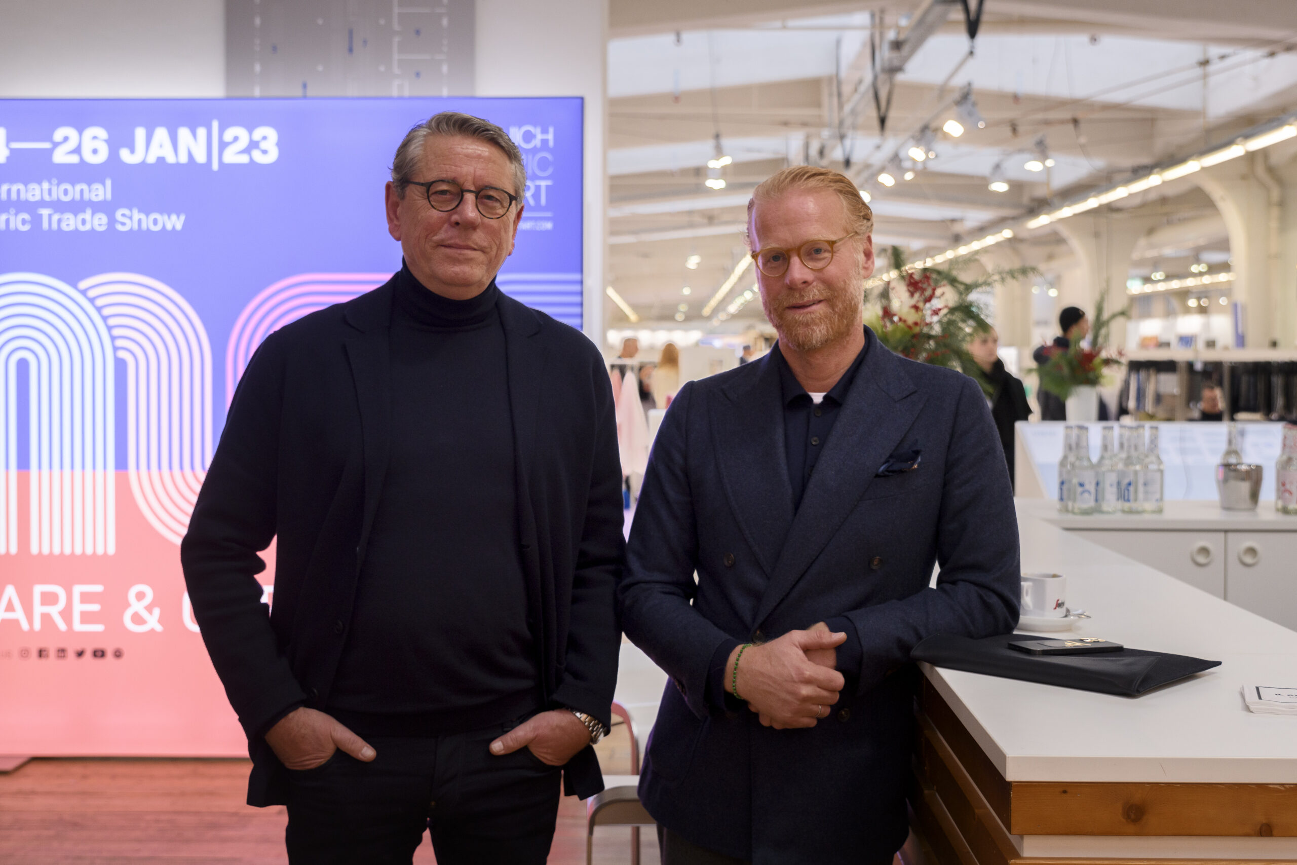 DARE & CARE - Munique - Unique Textiles Insights